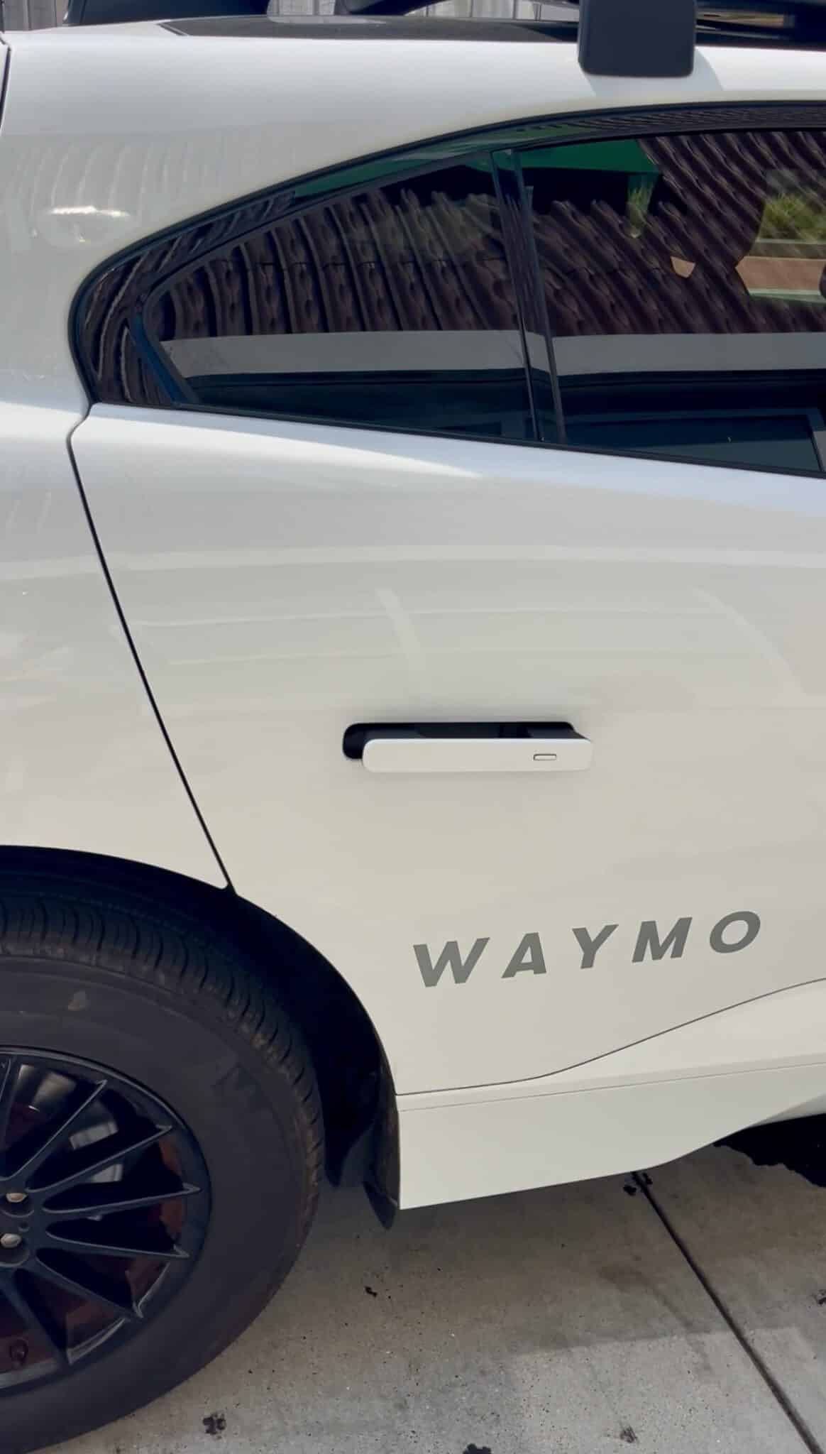 My First Time in a Waymo Driverless Car